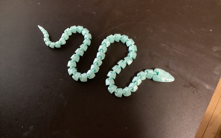 3D design Articulated Snake - Tinkercad