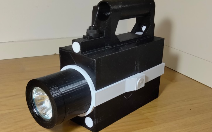 3D design Powerful 12 volt flashlight - Tinkercad