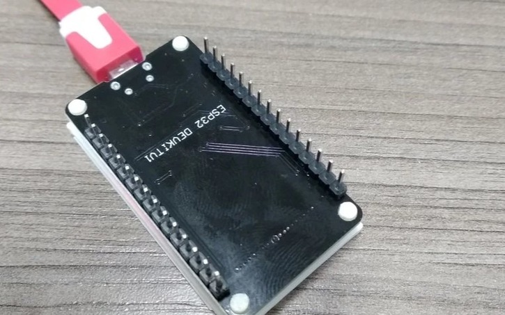 3D design ESP32 Mount Devkit v1 - Tinkercad