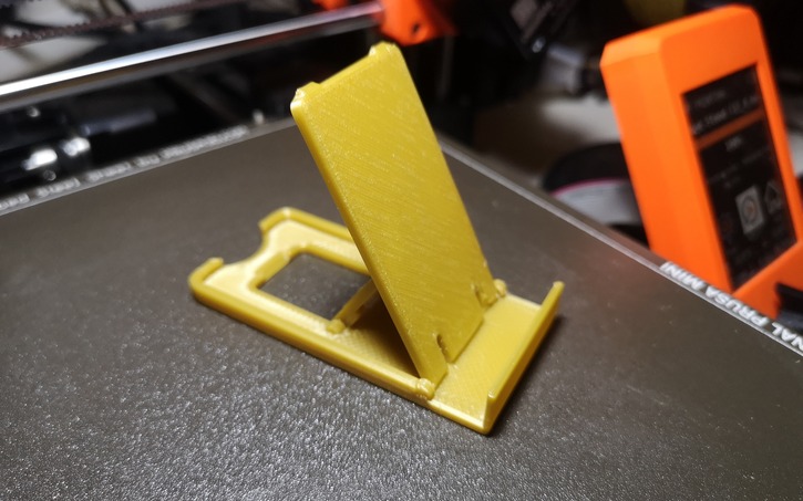 3D design Folding Phone Stand - Tinkercad