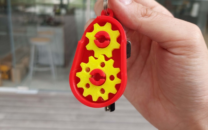 3D design Gearbox Keychain with Tinkercad components - Tinkercad