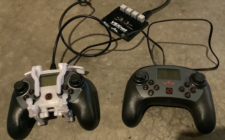 3D design VEX V5 Scuff Controller Strengthened V4 - Tinkercad