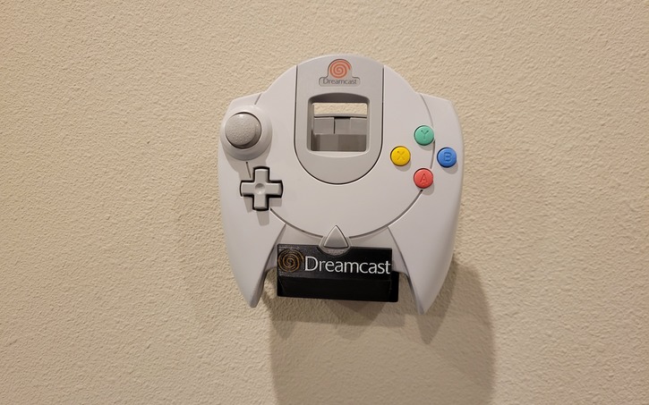 3D design Sega Dreamcast Controller Wall Mount - Tinkercad